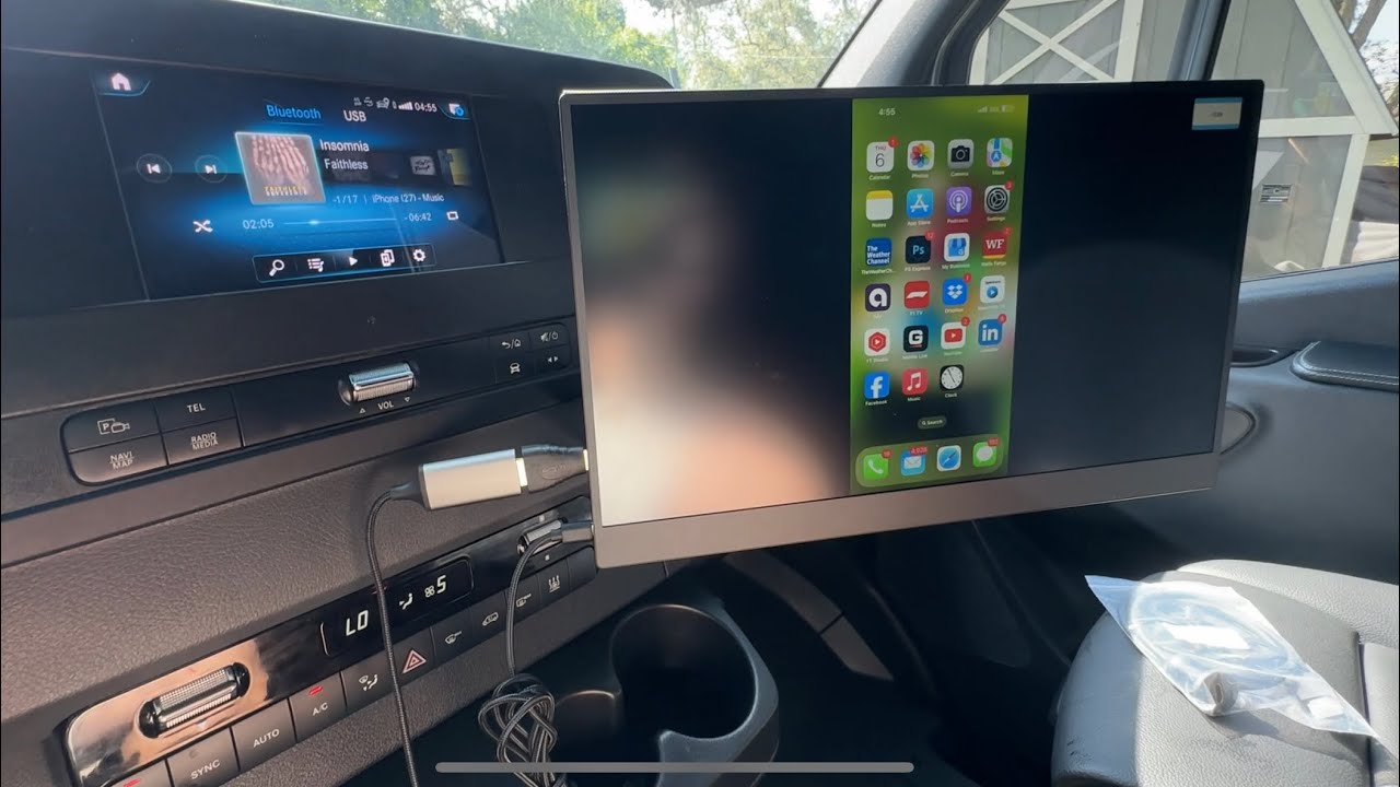 Awesome Dash Monitor Mod For Screen Mirroring BT Audio - YouTube