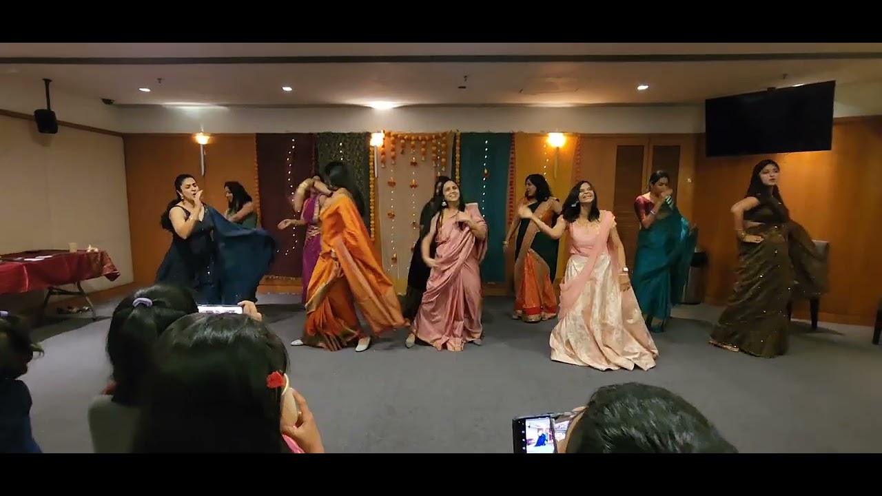 Girls Diwali Dance ( Belchers Diwali) Hong Kong - YouTube