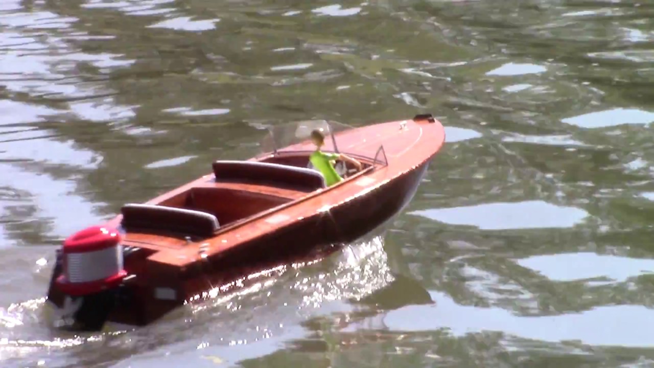 Aeronaut Marina - scale model RC boat - VMK - YouTube