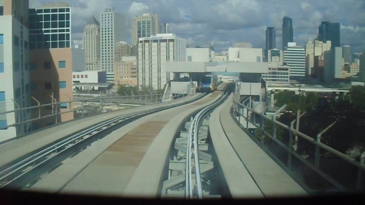 Miami Metromover Brickell Loop Ride Part 2 - YouTube