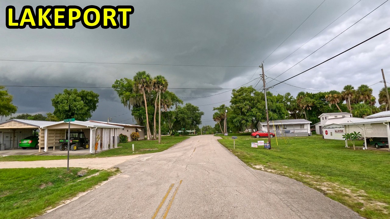 Lakeport Florida Driving Through - YouTube