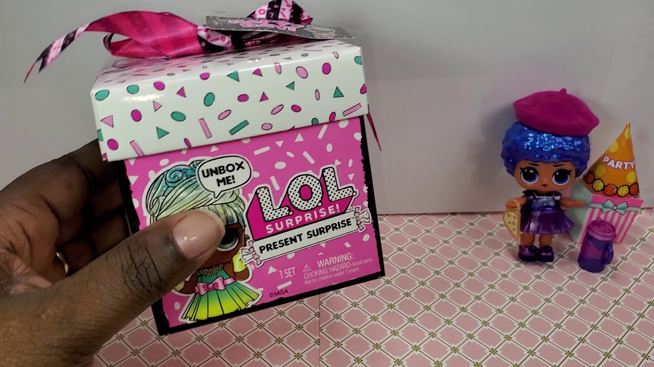 LOL SURPRISE PRESENT SURPRISE DOLLS UNBOXING - YouTube