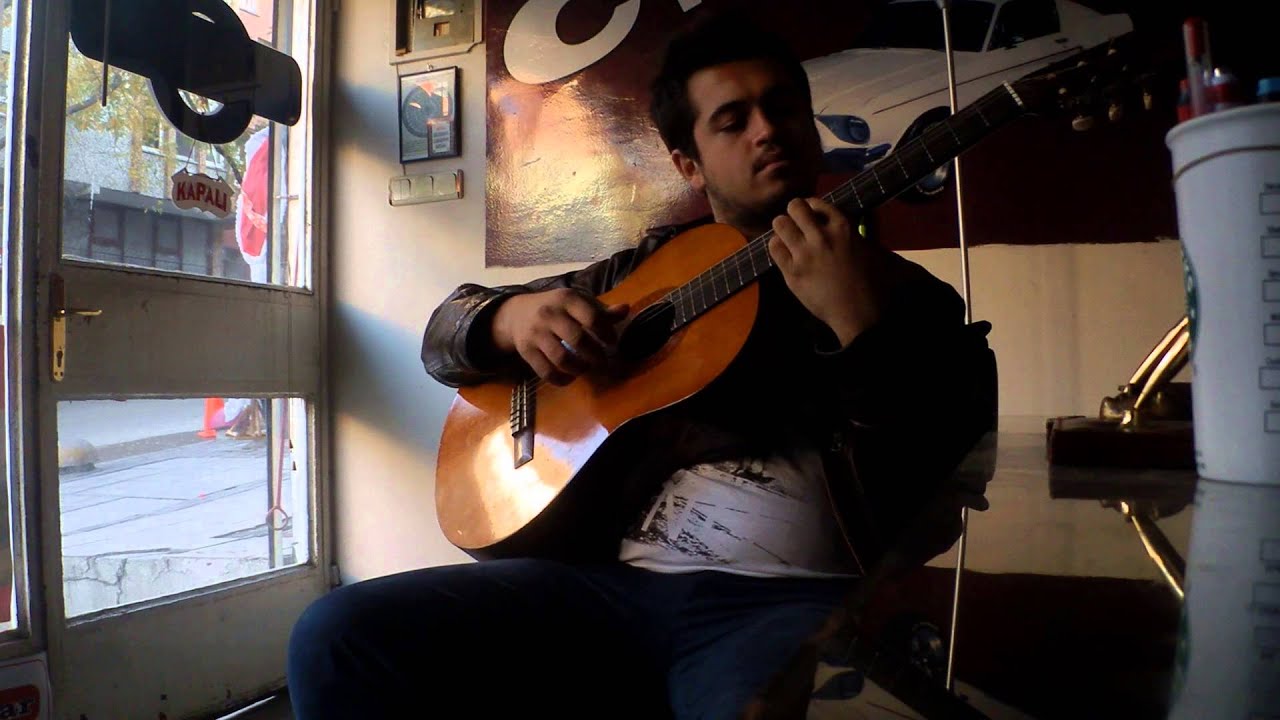 Cihan-Batuhan-Aşktan ötesi(Amatör Gitar)-Gökhan Akar - YouTube