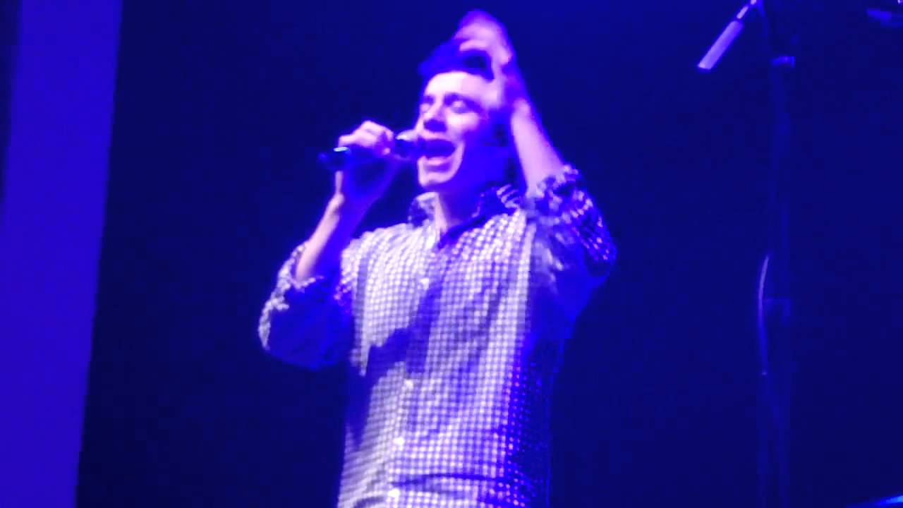 David Archuleta singing Happy Birthday to fans VIP Anaheim 12 17 11 ...