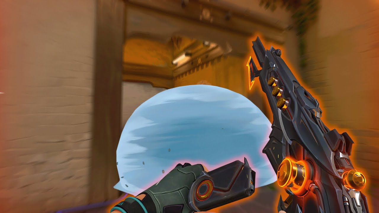 The *New* Doombringer Phantom has AIMBOT?!? - YouTube