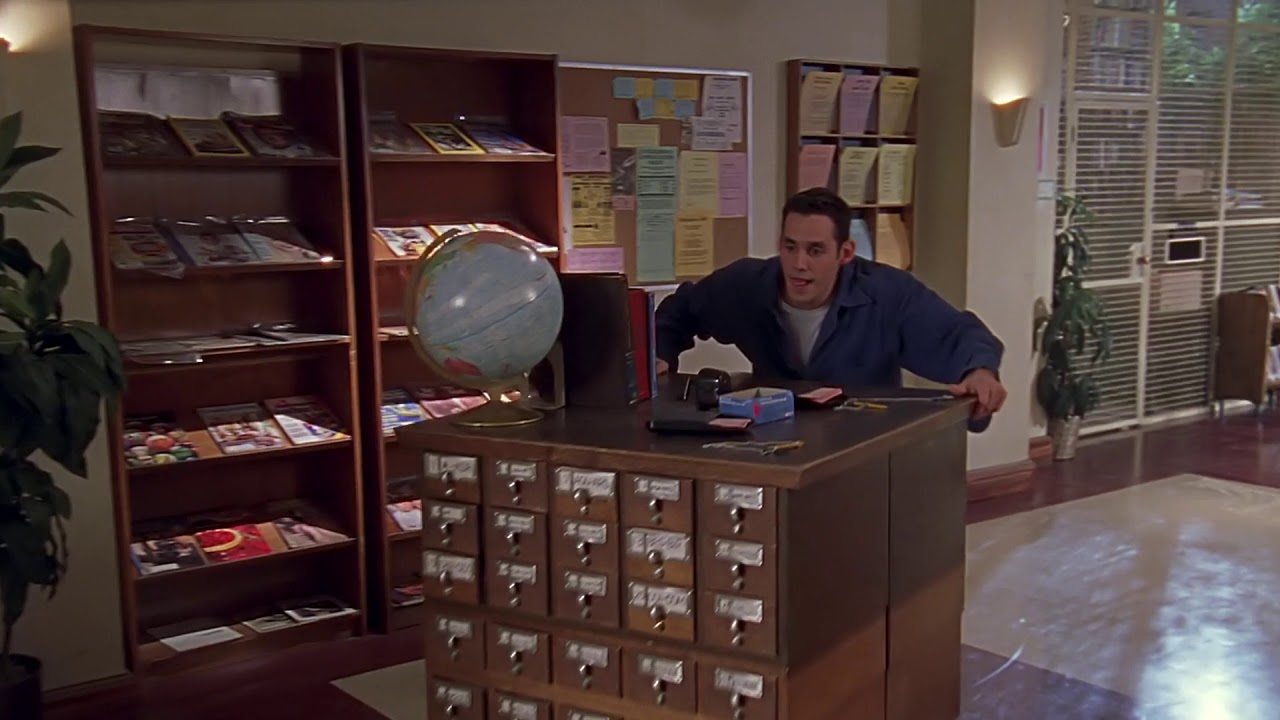 Buffy The Vampire Slayer - (2x16) - YouTube