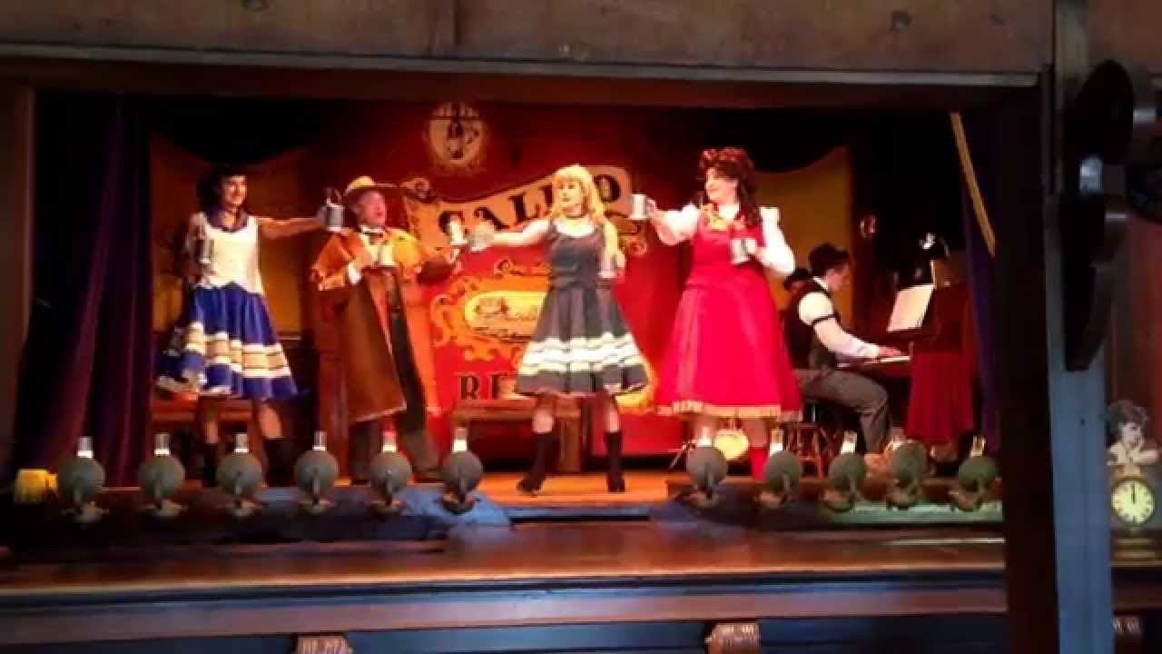 Knott's berry farm saloon stage show - YouTube