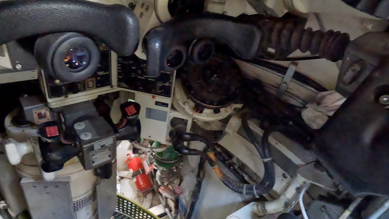 Leopard 1 Engine sound in turret - Kampfpanzer Leopard 1 - YouTube