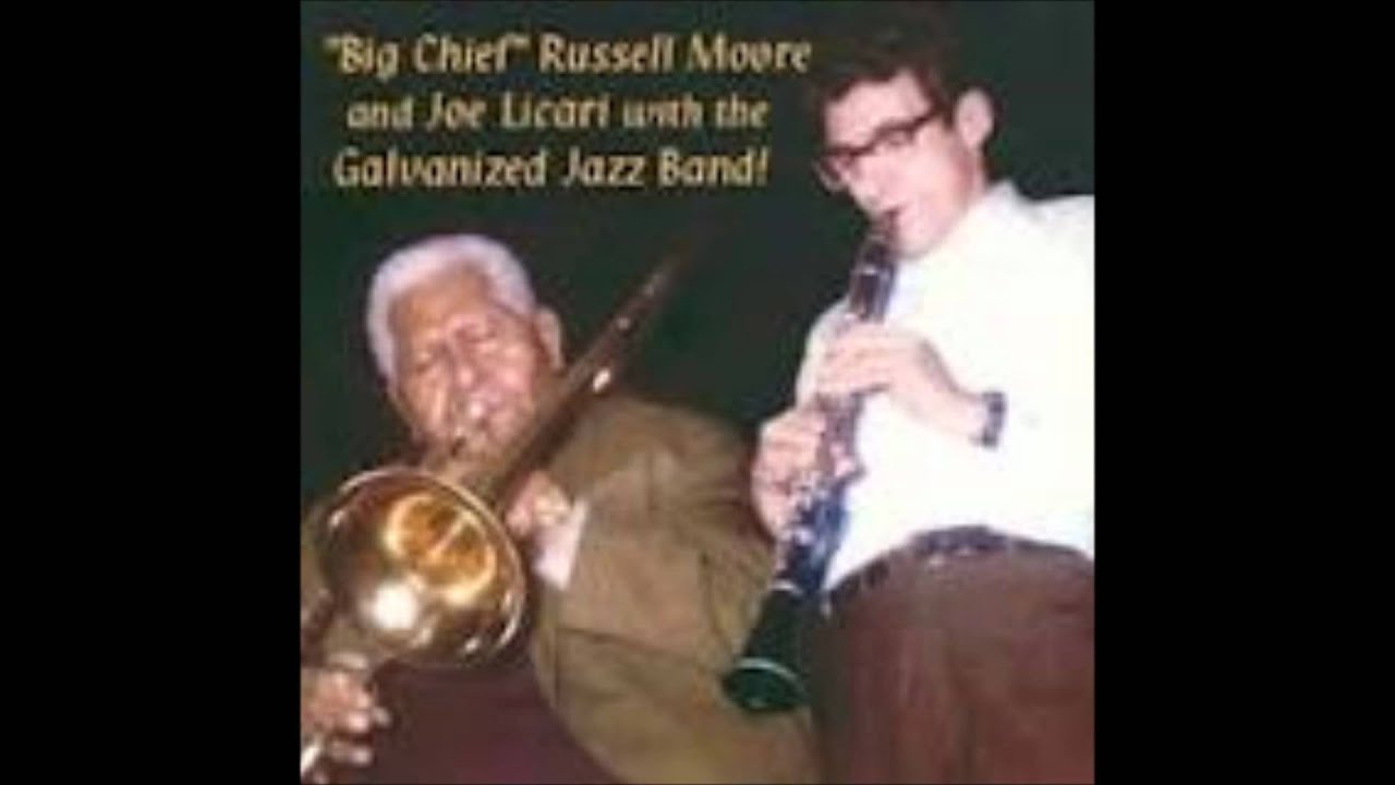 Big Chief Russell Moore's Extraodinary trombone playing Wabash Blues ...