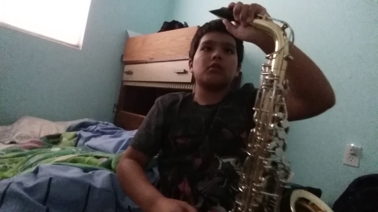 How to assemble alto saxophone - YouTube