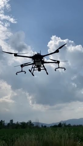 baibars nd-10 drone ile Mısır Kurt ilaçlaması - YouTube