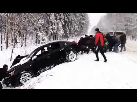 Kara Saplanan Aracı Kurtarmak, Yer Rusya ise Çekiciye Gerek Yok