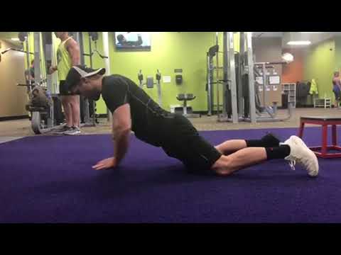 Kneeling plank with hip slap - YouTube