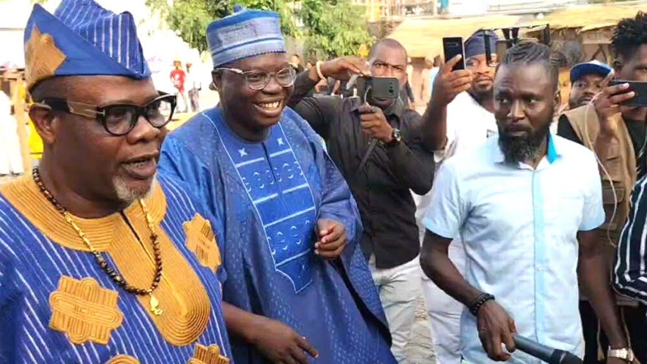 SEE HOW YINKA QUADRI AND MR LATIN SUPPORT FEMI ADBAYO ON PREMIER OF HIS ...