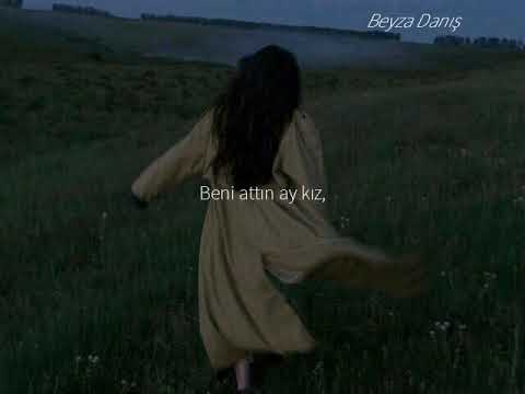 Ay kız | Azerbaycan Türküsü (Türkçe Çeviri)