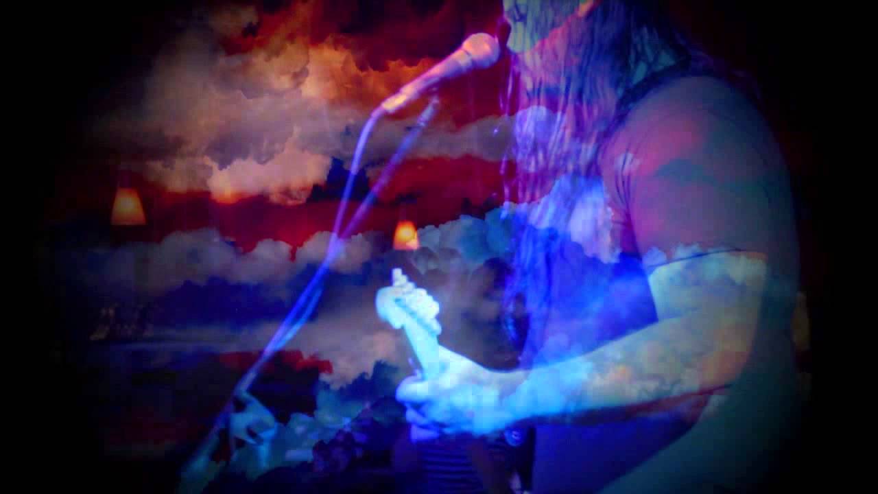 Dustin Cole soLo Gig - YouTube