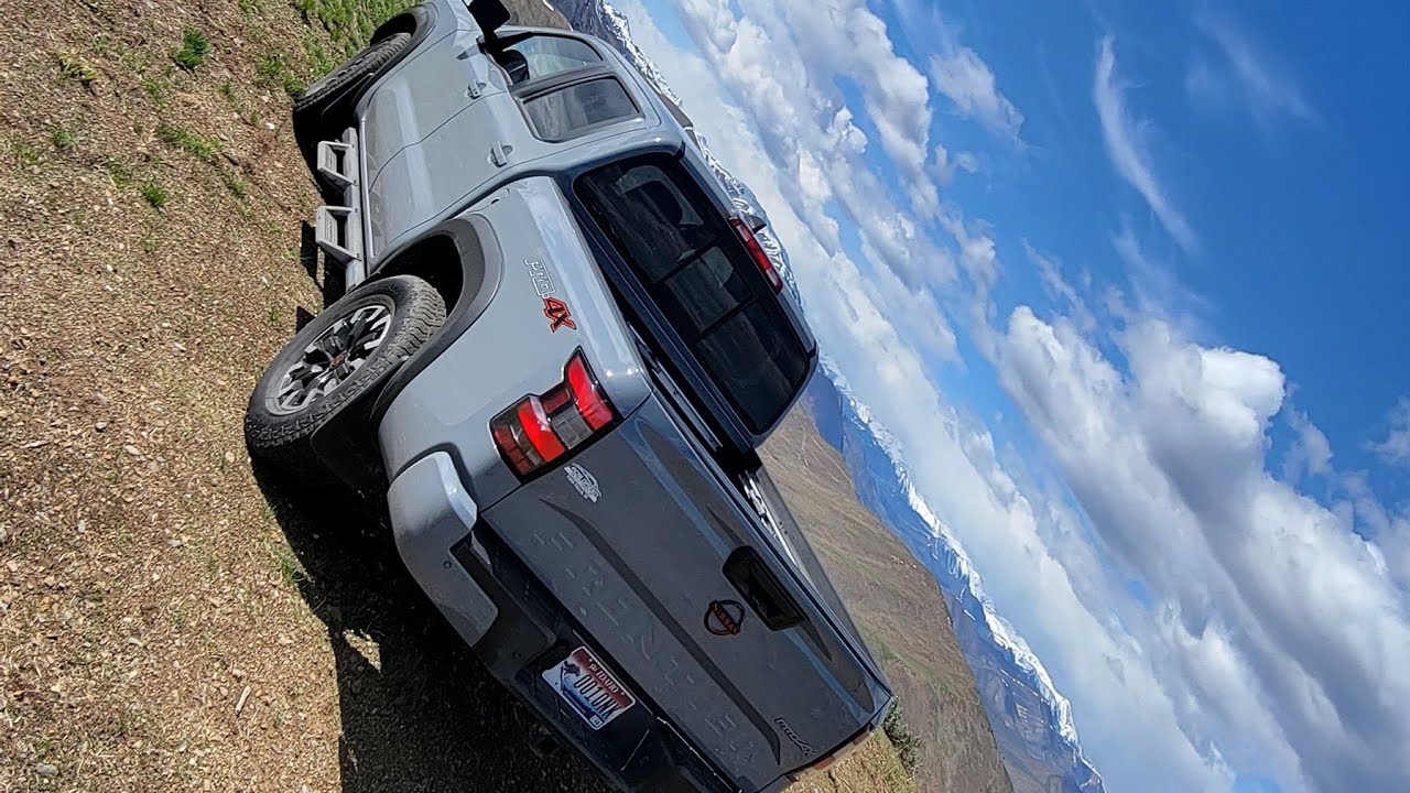 2022 Nissan Frontier Pro-4X hill climb part 2 - YouTube