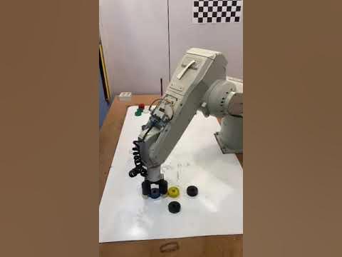 Curs 23-24. Robòtica. Programació d’un braç robot. Melfa basic IV ...