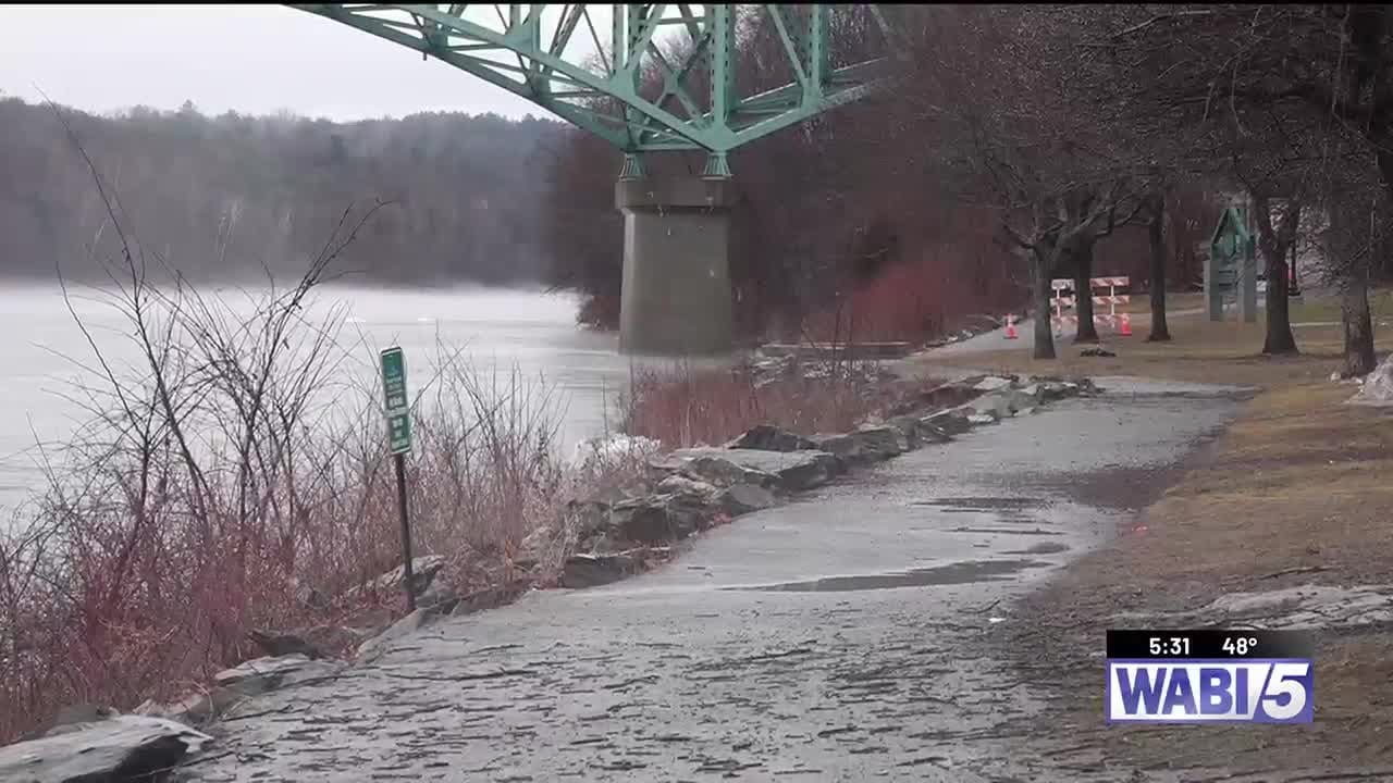Flood watches issued across Maine Monday - YouTube