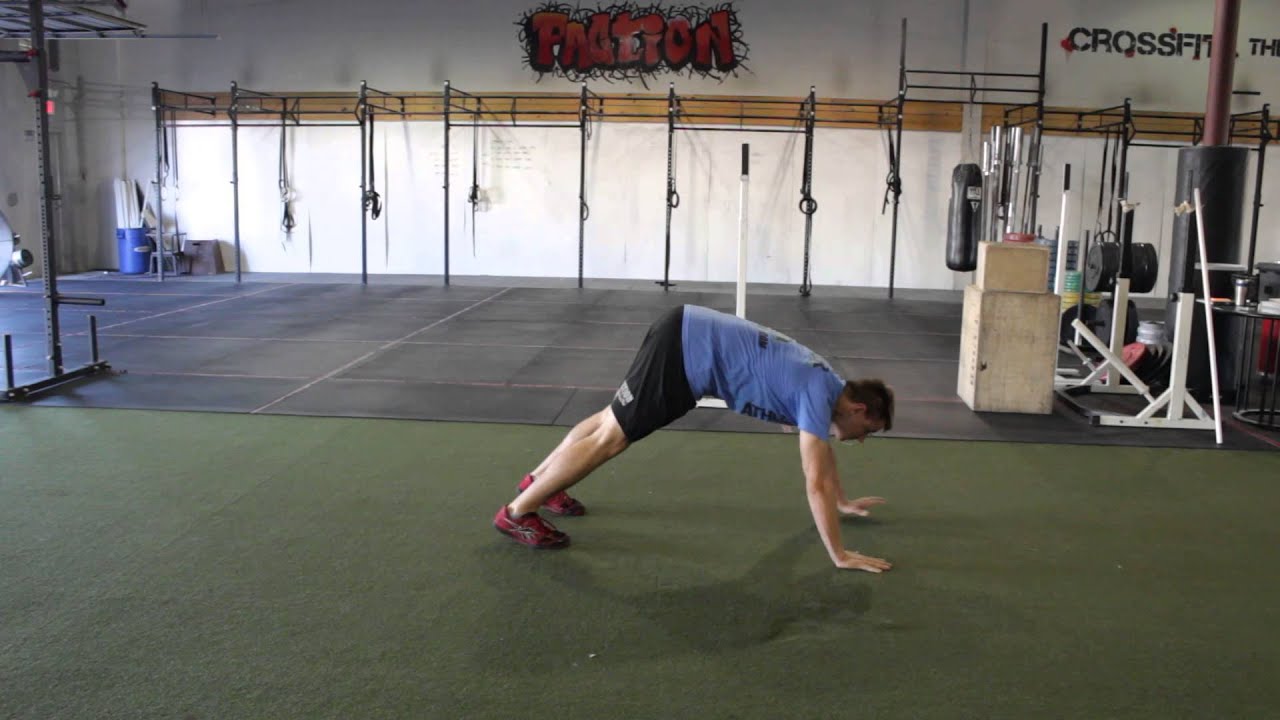How To Inch Worm Bodyweight Exercise and Warm Up Exercise - YouTube