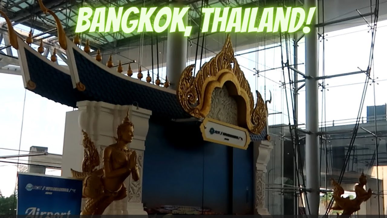 First day in Bangkok, Thailand! (Street food, Thai Massage, Dog Cafe ...