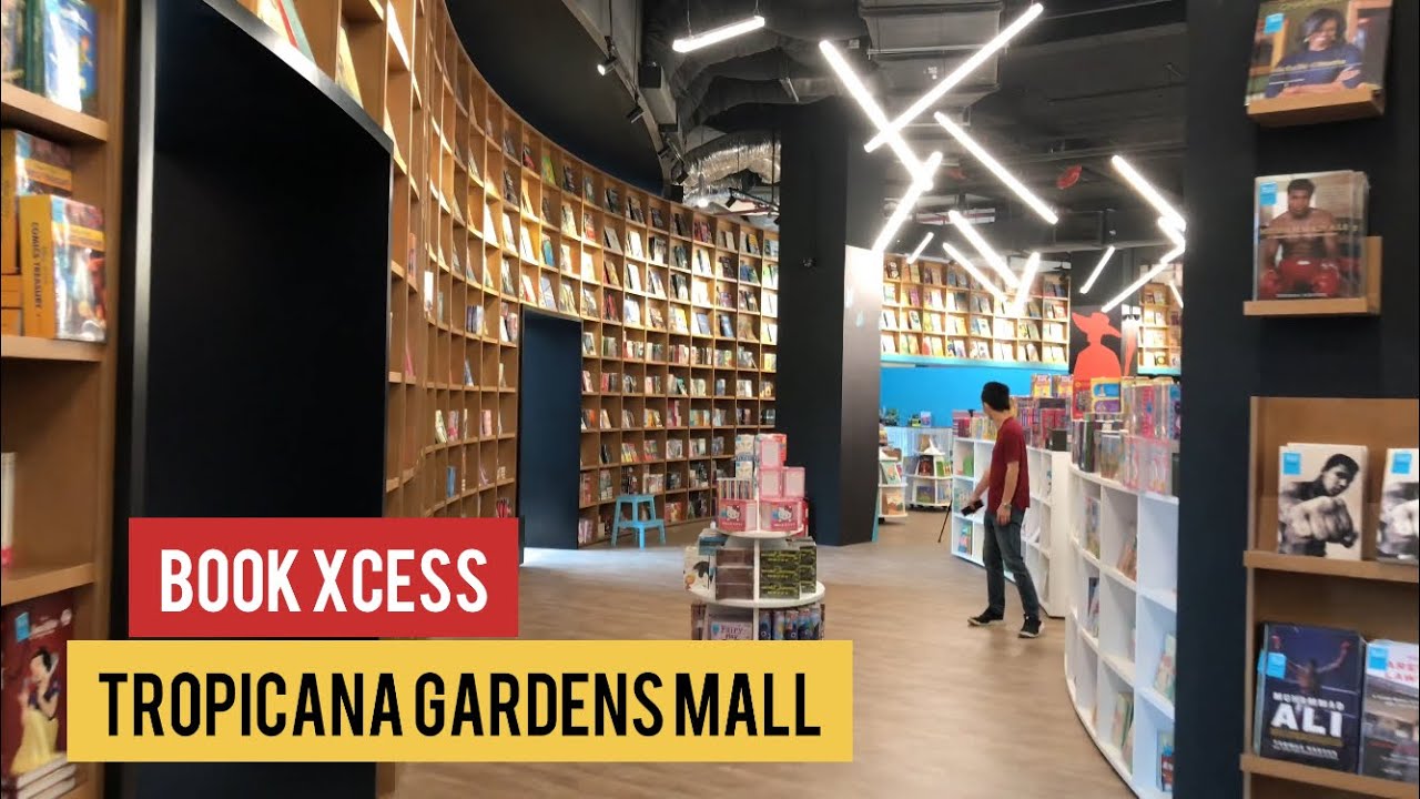 KUALA LUMPUR 2021 : Walking Around BookXcess Tropicana Garden Mall ...
