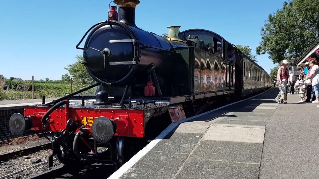 A Short Visit to The East Somerset Railway | Cranmore Station ...