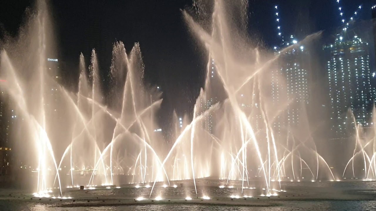 Dubai Mall Fountain Show, Dubai, UAE - YouTube