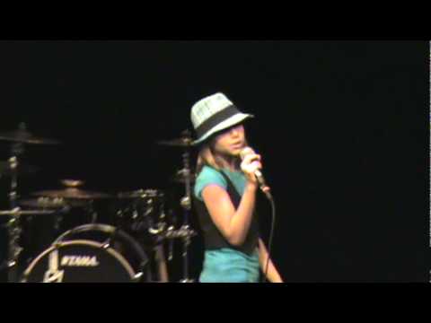Emily Rain - Complicated - YouTube