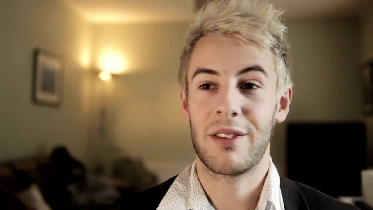 Matthew Cavan's Positive Story for dance4life UK - YouTube