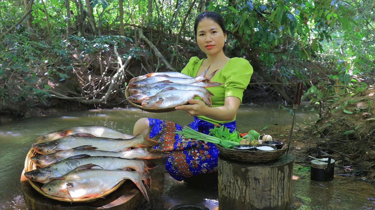 Natural Girls Cooking ! Cooked and Eating Show - YouTube