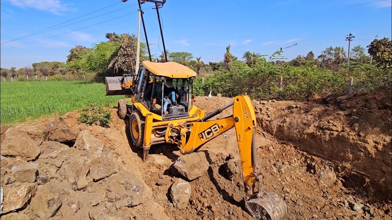 JCB 3DX Backhoe Loader Working For Farm Pond Digging Video #jcbvideo ...