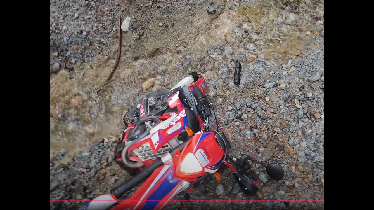 20241208 First ride on the 2020 Beta 390 RR S - YouTube