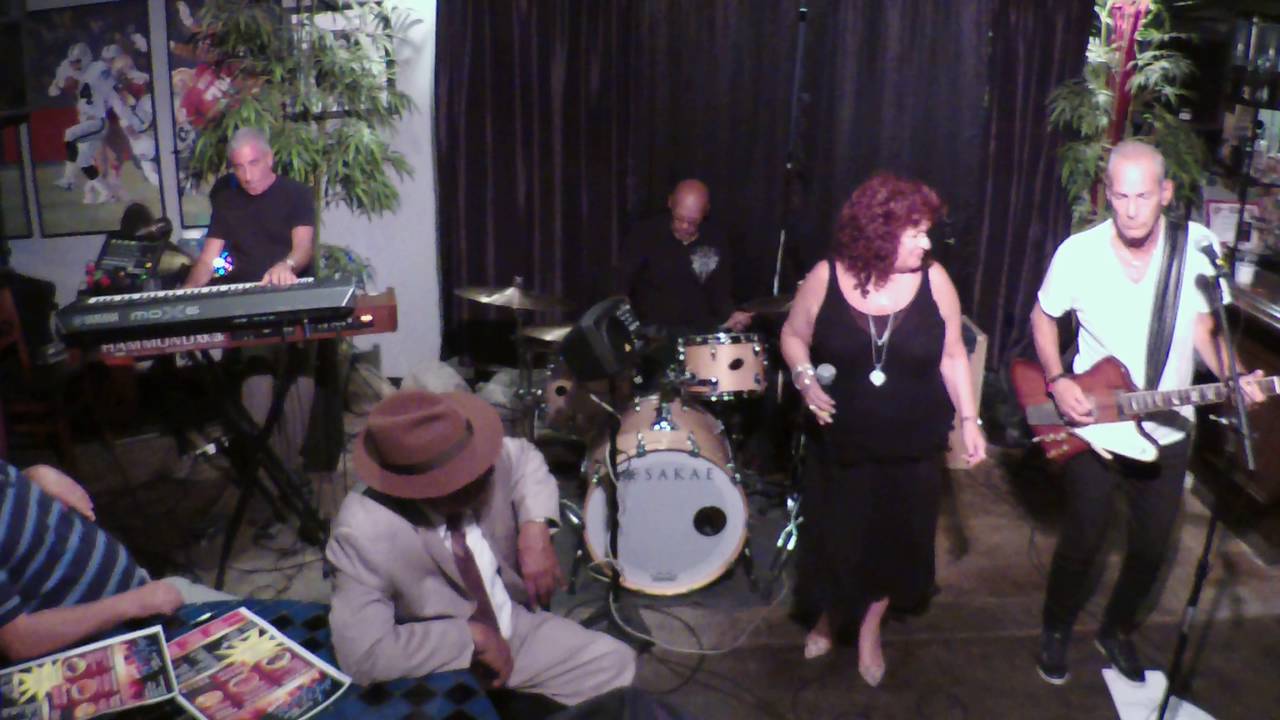 Kal David and Lauri Bono "I Idolize You" - YouTube