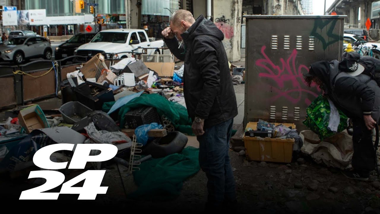 Toronto declares homelessness an emergency - YouTube