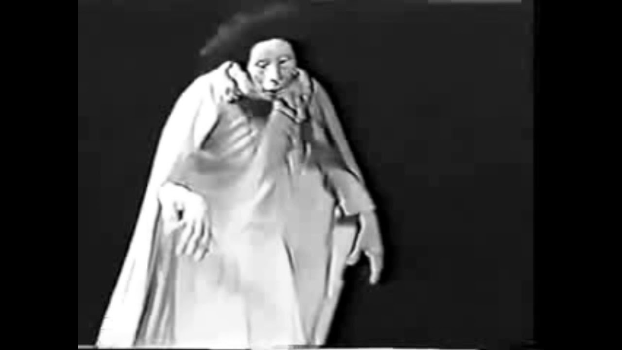 Kazuo Ohno - Butoh - Soundtrack: The Electereo - YouTube