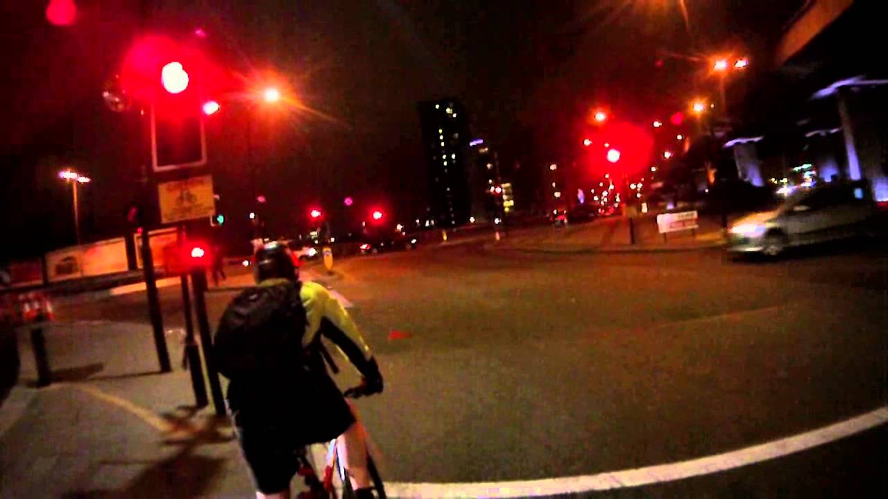Bow Roundabout 29th May 2014 PM - red light jumping motorist - YouTube
