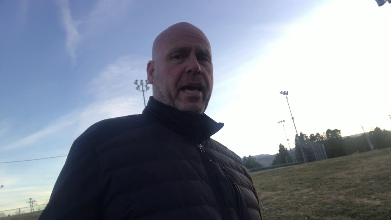 HOW TO GET A GIRL TO CHASE YOU - YouTube