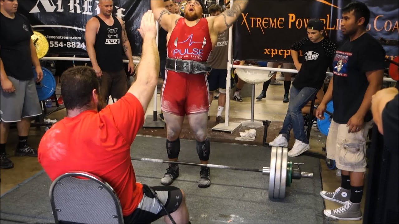 Anthony Echols 700lb Deadlift at 275lbs - YouTube