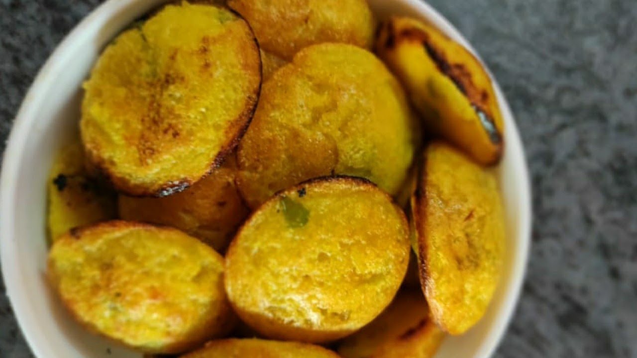 కరకరలాడే కమ్మటి గుంటపొంగనాలు tasty and crispy guntaponganalu by RAYALA ...