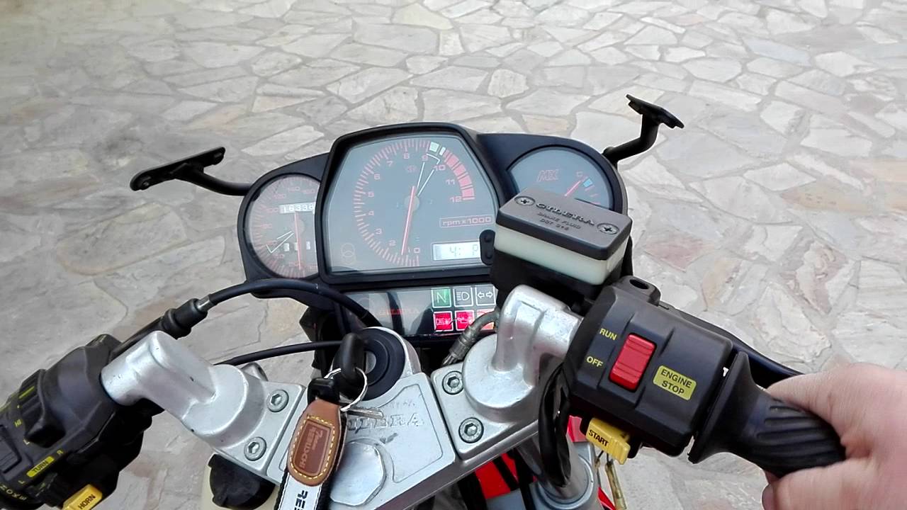 Gilera mxr 125 start - YouTube