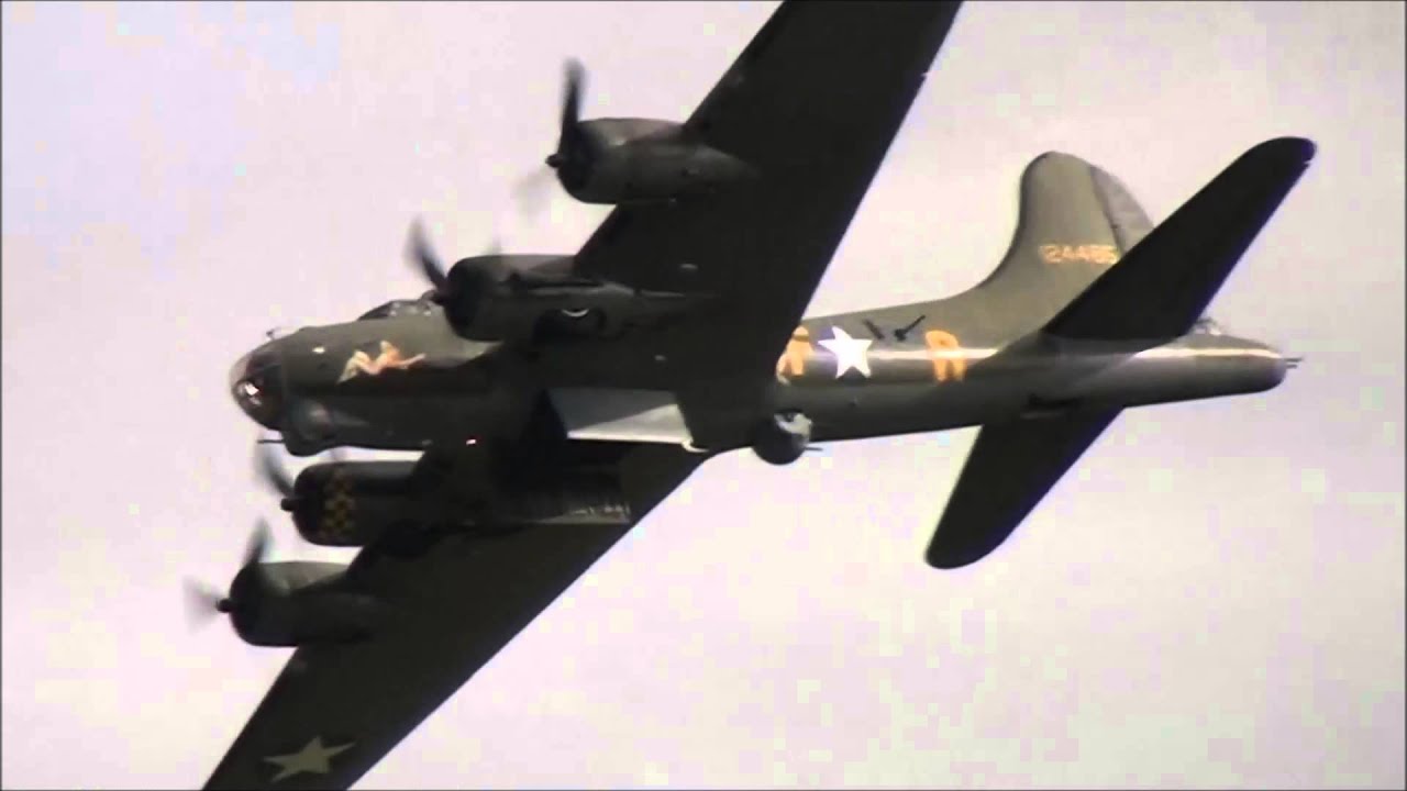 B-17G "Sally B" IWM Duxford 23/05/15 - YouTube