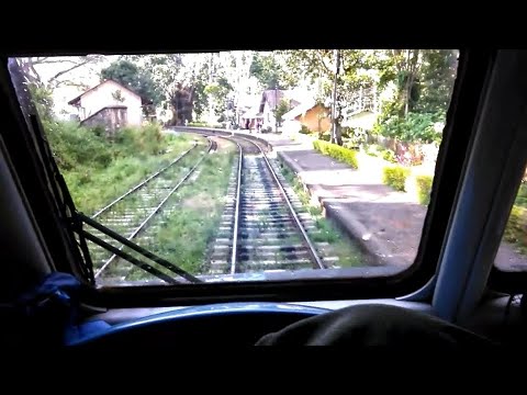 Short train Cab Ride with Podi manike train between Badulla to Kandy in ...