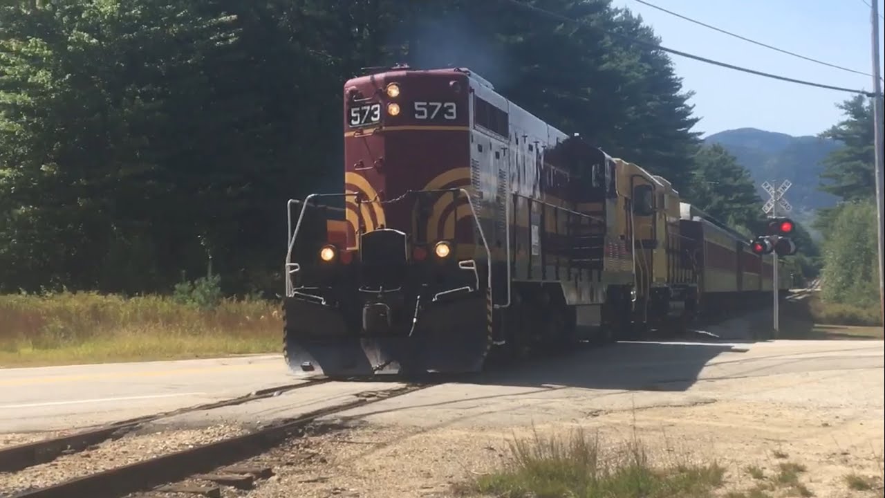 Conway Scenic Railroad small Valley Train Chase 2017 - YouTube