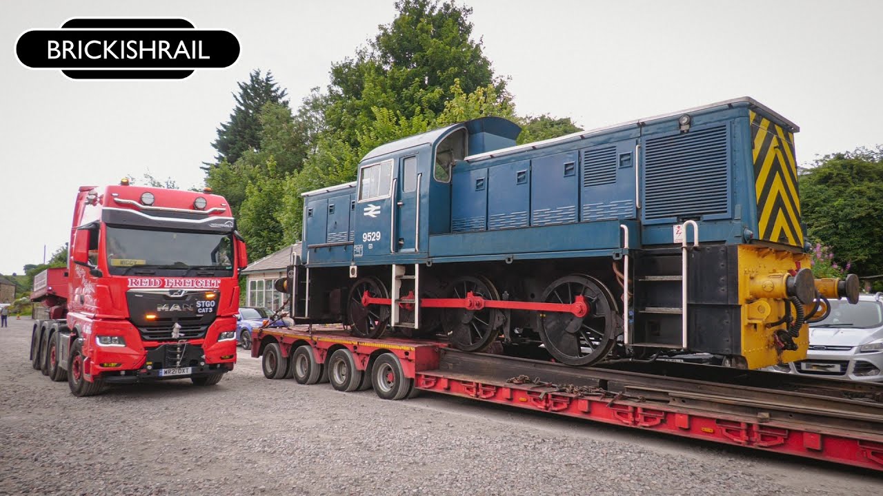 Class 14 D9529's Low Loader Arrival for '14s at 60' - Ecclesbourne ...