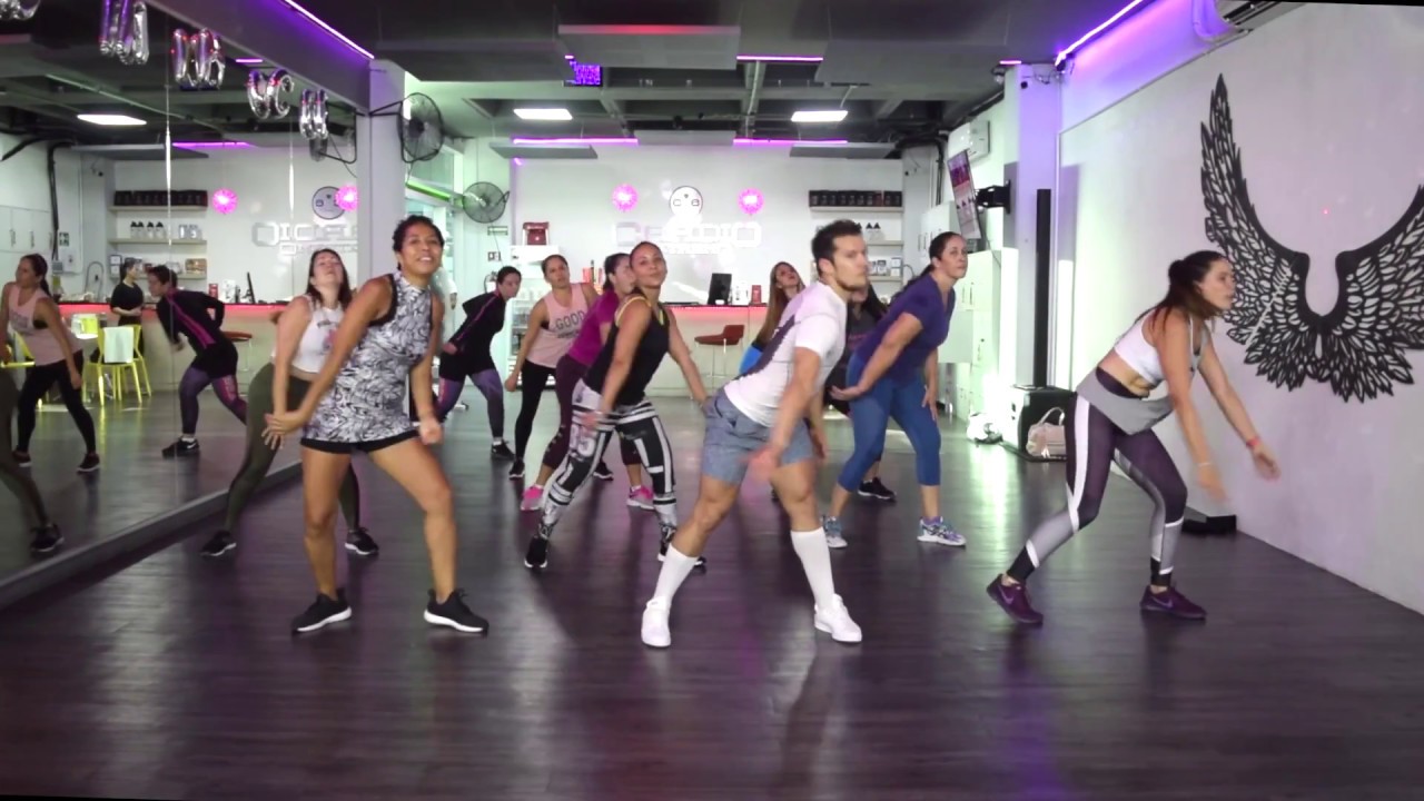 El Clavo - Prince Royce by Cesar James Zumba Cardio Extremo Cancun ...