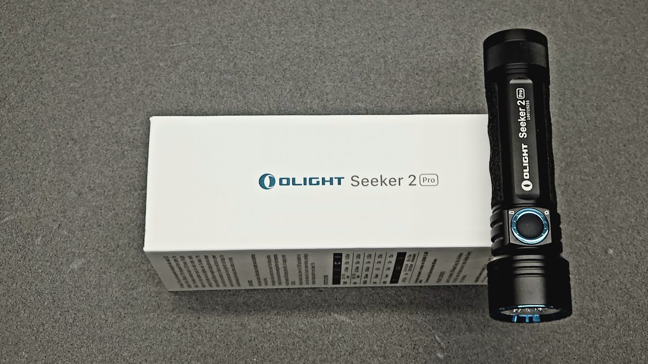 Olight Seeker 2 Pro 3200 lm unboxing - YouTube