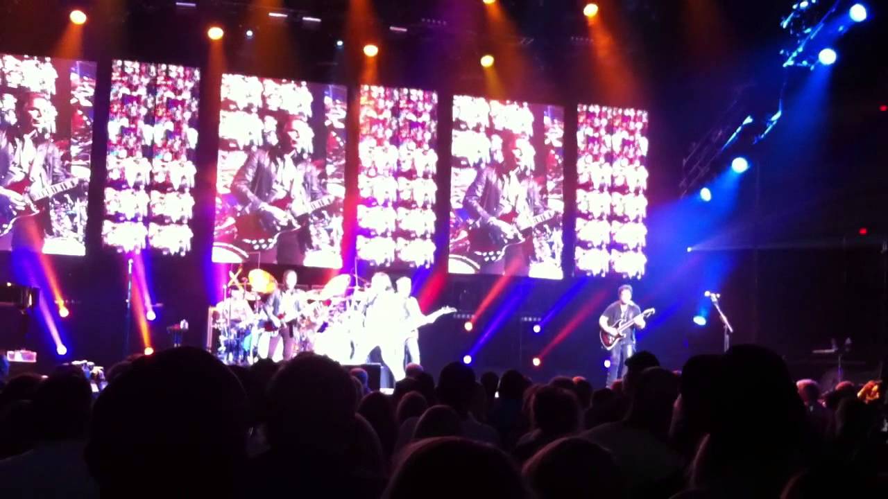 Journey Columbus Ohio Sept 09, 2014 (Full Concert) - YouTube