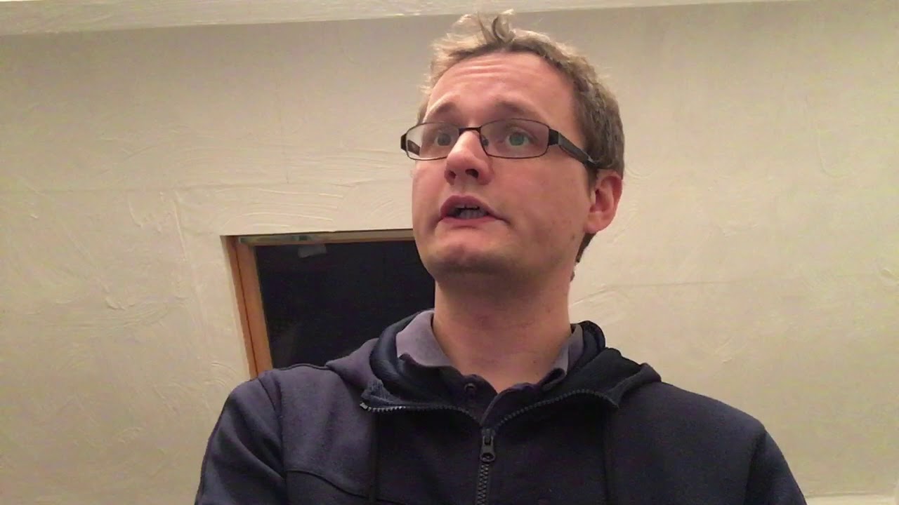 Angels' Carol (Rutter) - bass part - YouTube