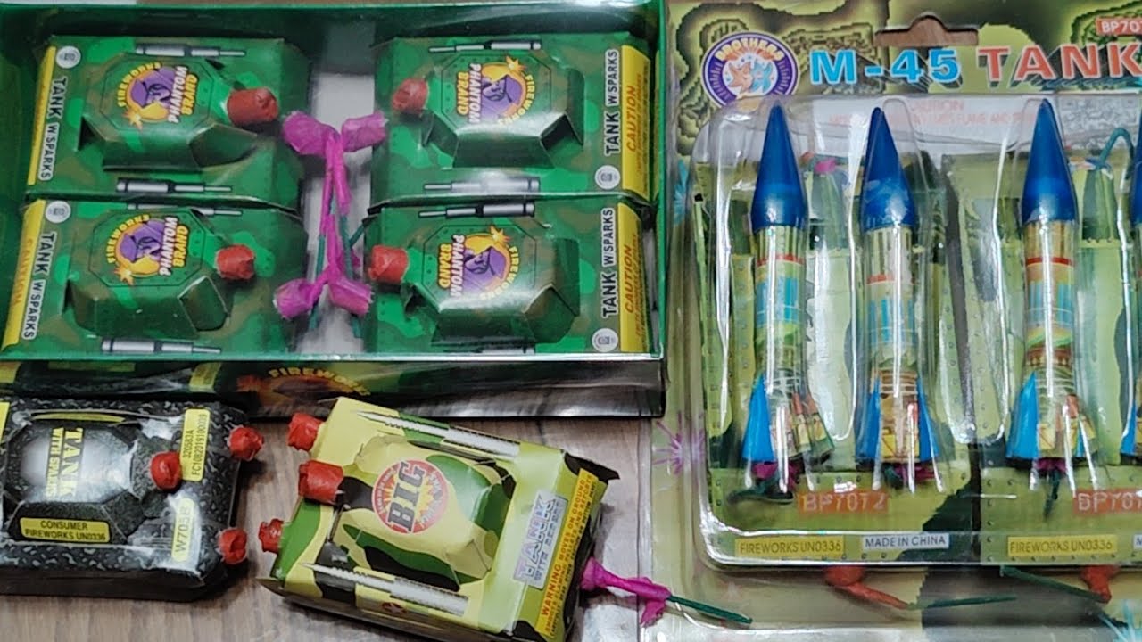Lots O Fireworks! Comparing TNT, Phantom & Black Cat Tanks. - YouTube
